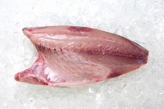 Hamachi Fillet with Skin (Yellowtail) - Japan – Catch of Norway Seafood